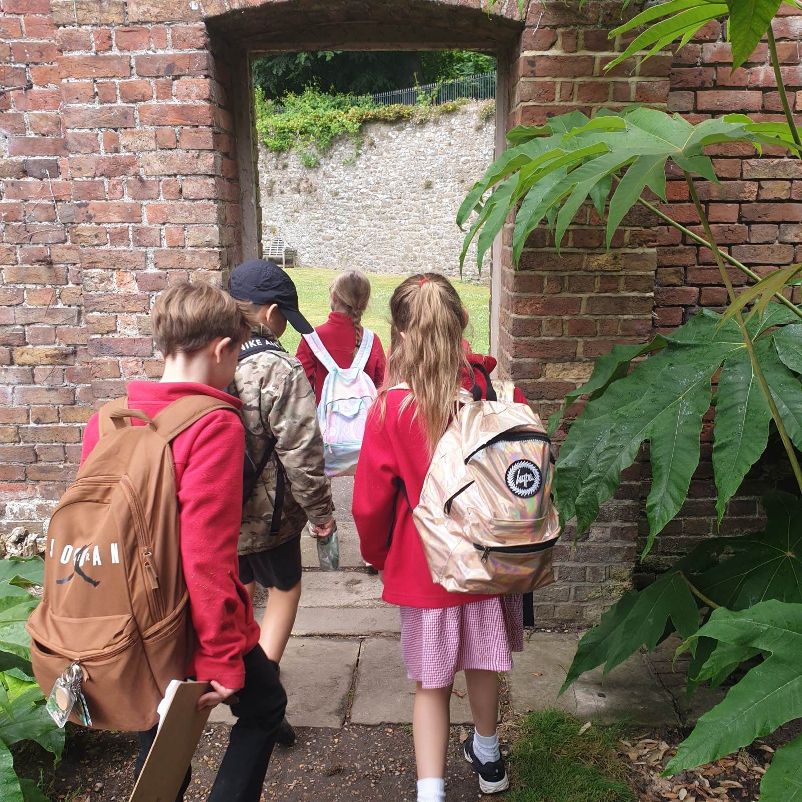 Kingsdown & Ringwould Church of England Primary School - Year 3 - Hedgehogs